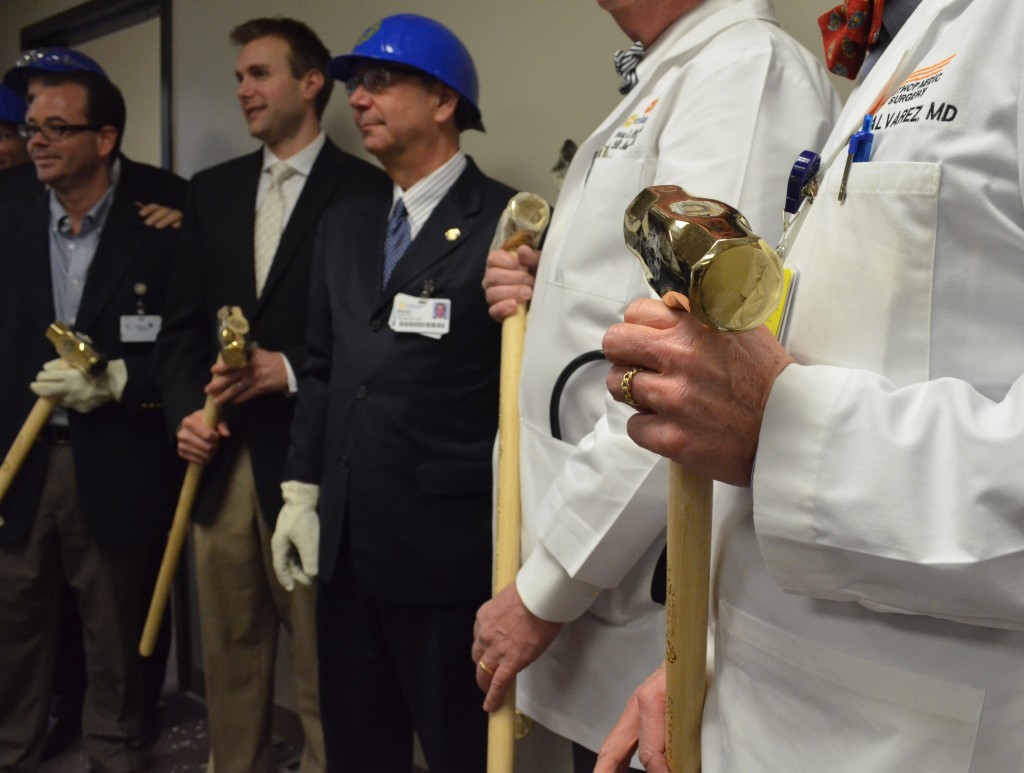 Erlanger doctors, executives 'tear down the wall' for new orthopedic ...